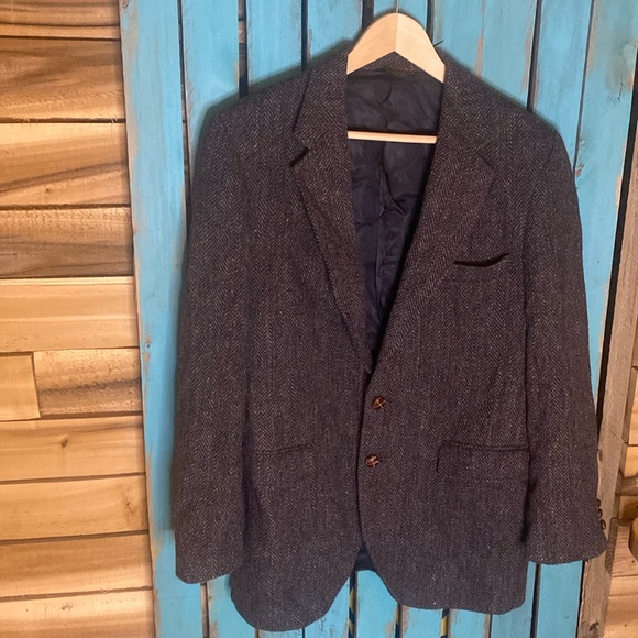 Vintage | Suits & Blazers | Vintage Hunting Horn Harris Tweed ...